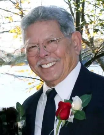 Dr. Julian E. Banzon Jr. Obituary (2024) - Chicago, IL - Colonial ...