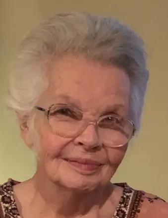 Gloria Marie Hollenkamp Obituary (2023) - Milford, MI - Lynch & Sons ...