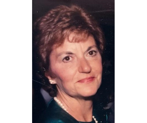 Lenora M. Weir Obituary (2025) - Danvers, MA - Lyons Funeral Home
