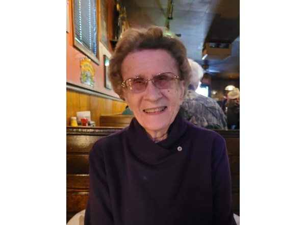 Frances M. Hamilton Obituary (1935 - 2026) - Macomb, IL - WGEM