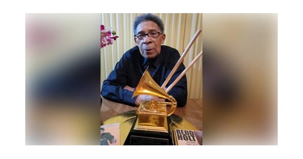 Isaac R. Holt Obituary (2023) - Chicago, IL - Jones Funeral Home, LLC ...