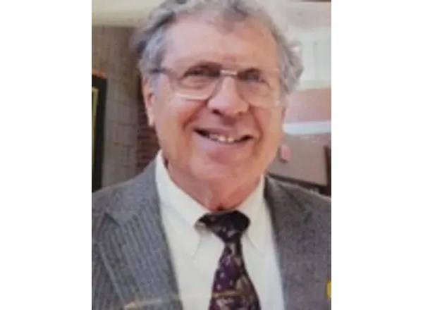 Lawrence Gregory "Larry" Robertson Obituary (2024) - Louisville, KY ...