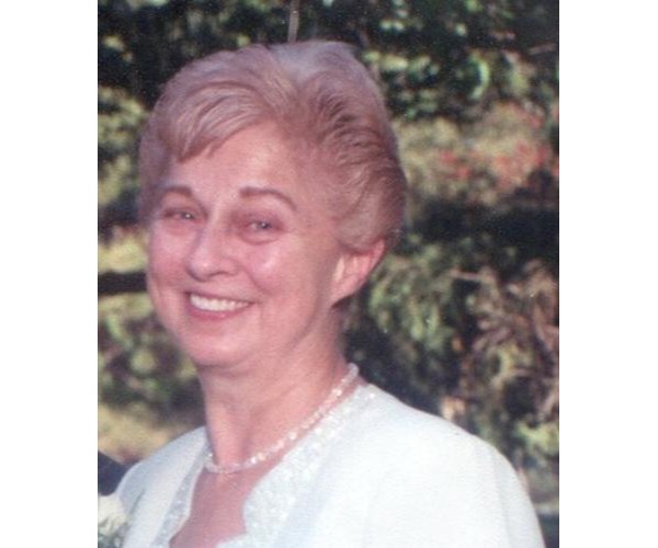 Marie Louise "Gisquiere" Russo Obituary (1940 - 2025) - East Hampton ...