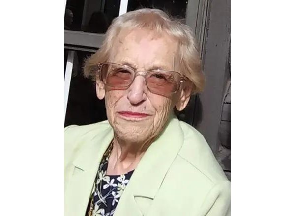 Patricia M. Bureau Obituary (2024) - Marquette, MI - Canale Tonella ...