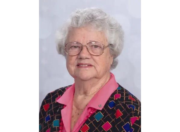 Doris Loretta Kobrzycki Obituary (2025) - Phoenix, AZ - Hansen Mortuary ...