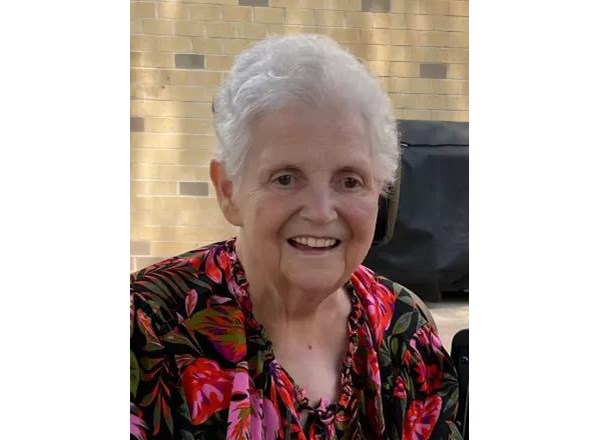 Mary Zoe Graves Obituary (2025) - Crandon, WI - Weber-Hill & Packard ...