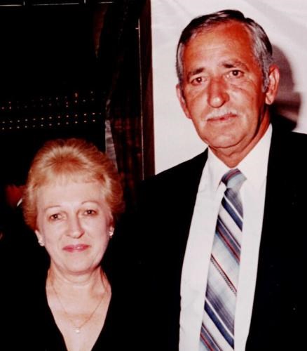Wayne And Judith Starnes Obituary (2025) - Dixon, IL - Chapel Hill ...