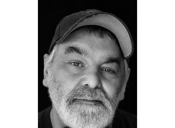 Michael Ray Oliver Obituary (2026) - Columbia, MO - Bach-Yager Funeral ...