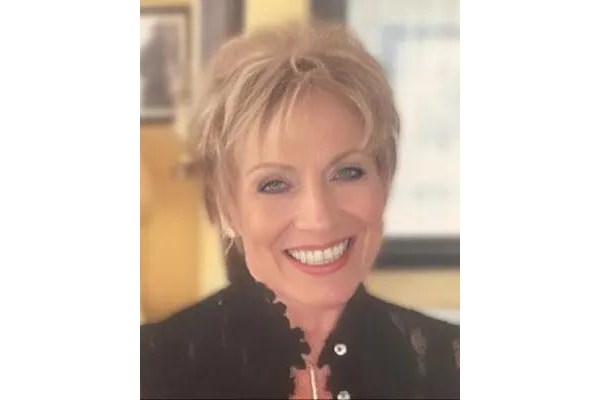 Roberta J Eslich Obituary (2025) - Louisville, OH - Paquelet-Falk ...