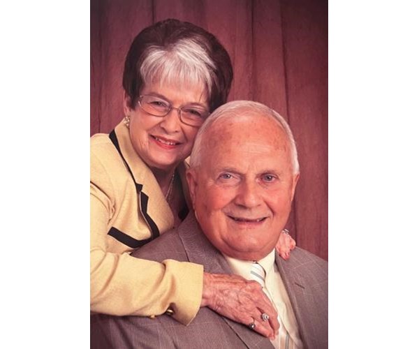 Mary Colette Chuey Obituary (1933 - 2024) - Girard, OH - Mahoning Matters