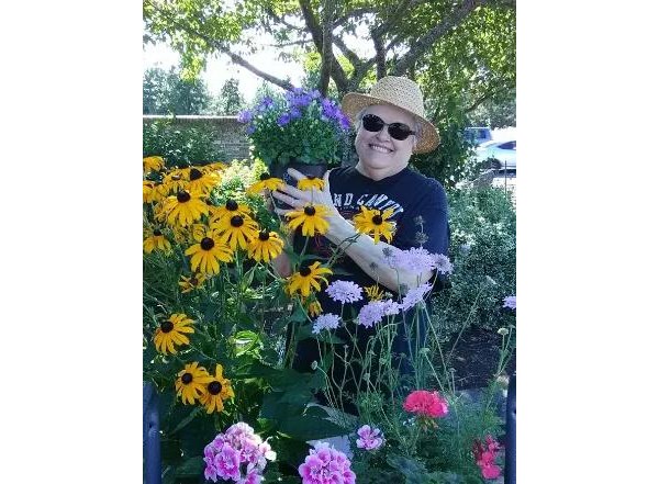 Acelia Lea Cox Obituary (2025) - Beaverton, OR - Threadgill's Memorial ...