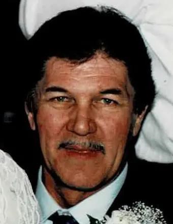 Mike Blohm Obituary (2023) - Marinette, WI - Hansen-Onion-Martell ...