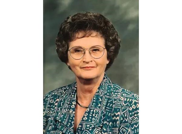 Fransuelle Woodard Castile Obituary (2023) - Shelbyville, TN - Doak ...