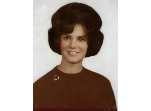 Constance L. Rowe Obituary (2025) - Jackson, MI - Hampton Funeral Homes ...