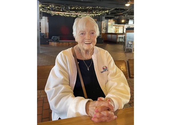 Kathleen Kay "Kay" Mueller Obituary (2026) - St. Louis, MO - Hutchens ...