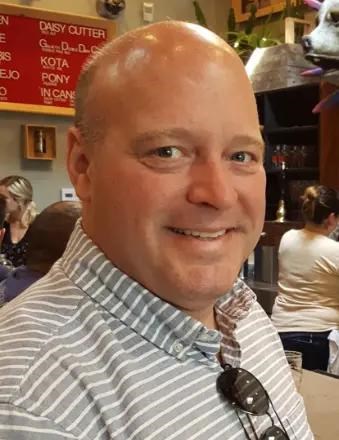 Kris Eric Larson Obituary (2024) - Glenview, IL - N.H. Scott & Hanekamp ...