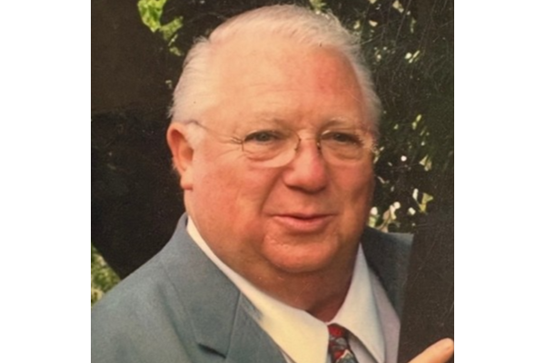 Thomas R Lynch Jr. Obituary (1943 - 2026) - Oxford, FL - 352 Today