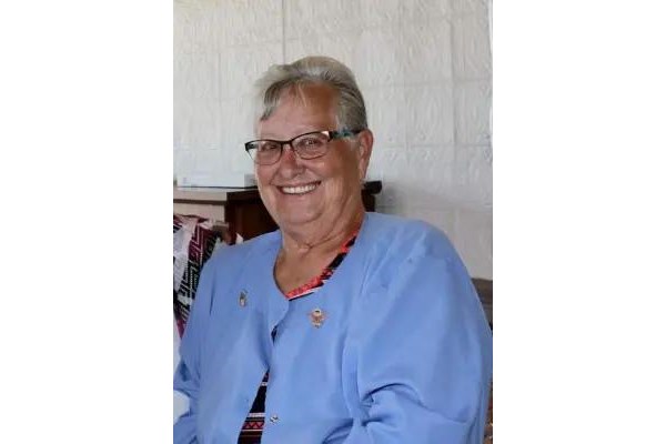 Donna Mae Wells Obituary (2025) - BUSHNELL, IL - Martin-Hollis Funeral Home
