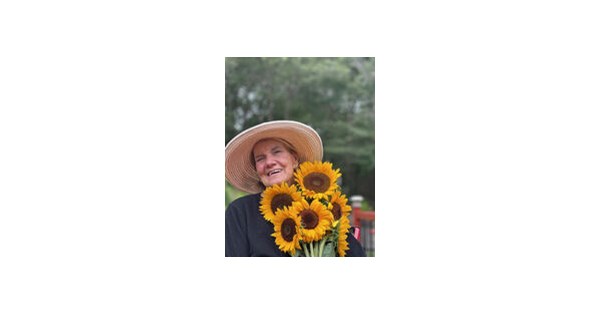 Olga J. Van Eyl Obituary (2026) - Kings Park, NY - Clayton Funeral Home ...