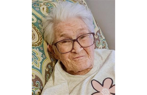 Nora Mae Crawford Obituary (2025) - Bonner Springs, KS - Alden ...