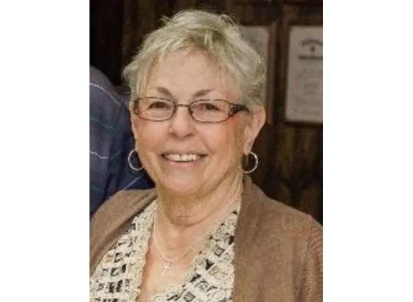 Arlette E. Royhl Obituary (2025) - Oswego, IL - Dunn Family Funeral ...