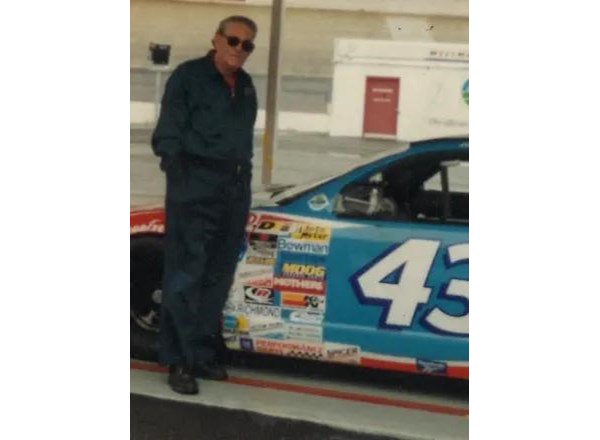 Richard Allen Kearns Obituary (2025) - Chardon, OH - Burr Funeral Home ...