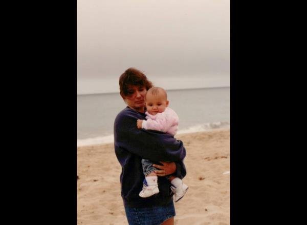 Vicki Lesley Anne Miller Obituary (2023) - Lawrenceburg, KY - Noon ...
