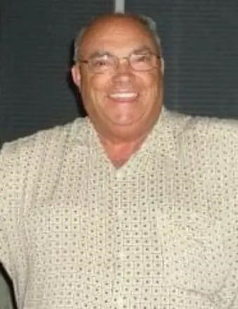 William Louis Howard Obituary (2024) - Waverly, OH - Boyer Funeral Home ...