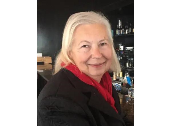 Gwendolyn Sue Lucas Obituary (2024) - Troy, MI - A.J. Desmond & Sons ...