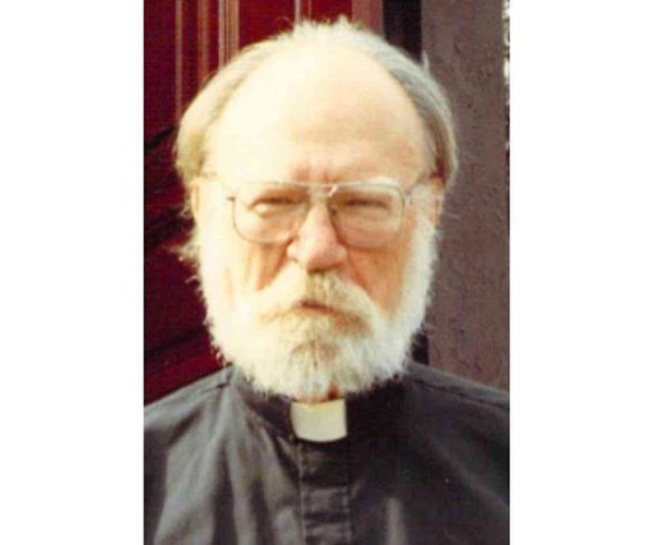 Rev A. Eric Snyder Obituary (1925 - 2023) - Legacy Remembers