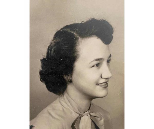 Elizabeth "Bettye" Bates Beechly Roberson Obituary (1933 - 2023 ...