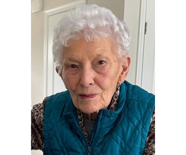 Iris Mae Karhan Obituary (2025) - Wooster, OH - Roberts Funeral Home ...