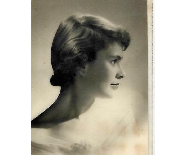 Sally Neilson Walker Obituary (2026) - Portland, ME - A.T. Hutchins ...