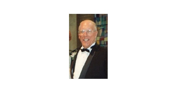 Norman Patrick Hoydic Obituary (2023) - Fenton, MI - Sharp Funeral ...