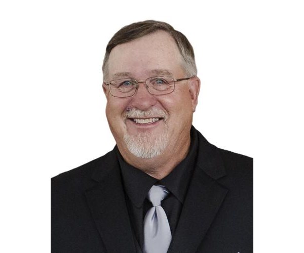 Mark Steven Senn Obituary (2026) - Strong City, KS - Roberts-Blue ...