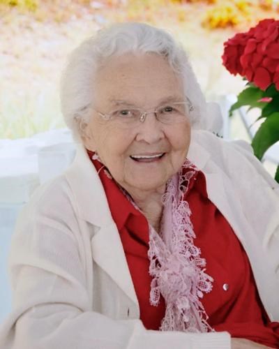 Lexie Johnson Obituary (2024) - Pikeville, KY - Lucas & Son Funeral ...