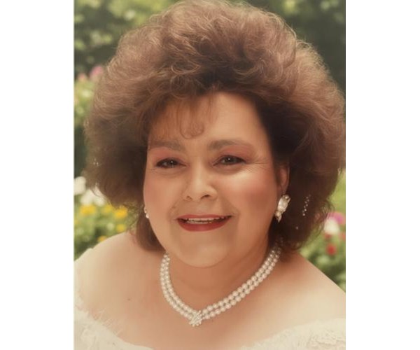 Mina Fernandez Obituary (2026) - Taos, NM - DeVargas Funeral Home of Taos