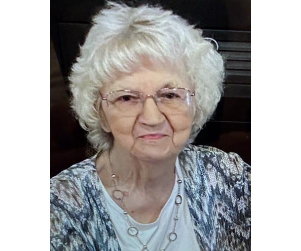 Jeanetta Mullins Obituary (2026) - Pikeville, KY - Lucas & Son Funeral ...