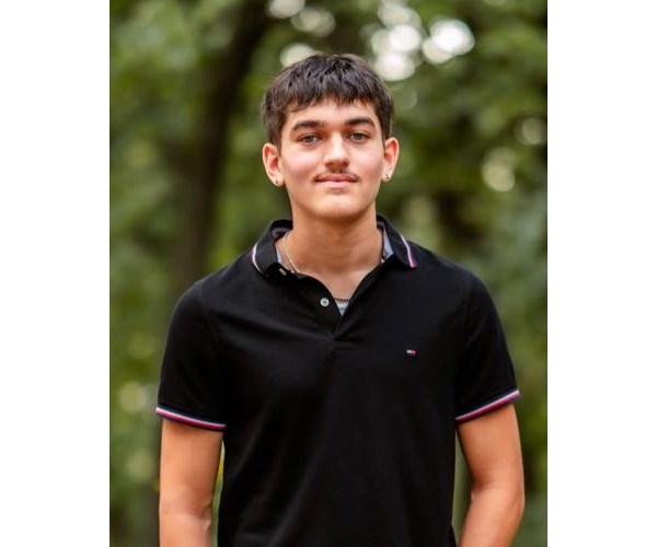 Diego Rodolfo Posadas Obituary (2025) - Waukee, IA - Ernst Funeral ...