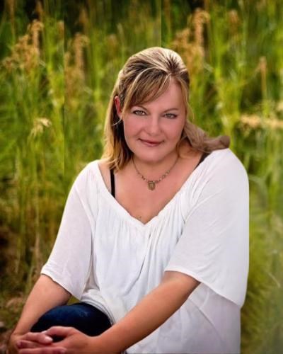 Holli Lynn Gartner Obituary (2026) - Buhl, ID - Farmer Funeral Chapel