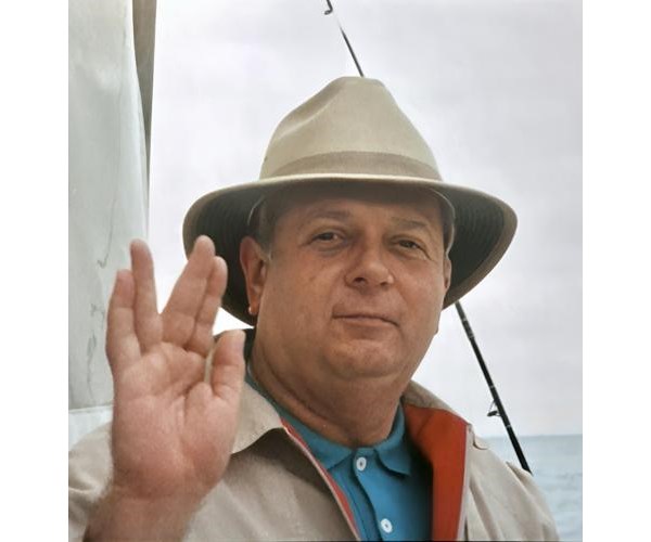Harlan Leigh Linsley Obituary (2026) - Oshkosh, WI - Konrad-Behlman ...