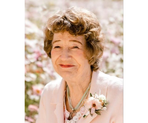 Ivy Beth Burnett Lawrence Obituary (1932 - 2024) - Legacy Remembers