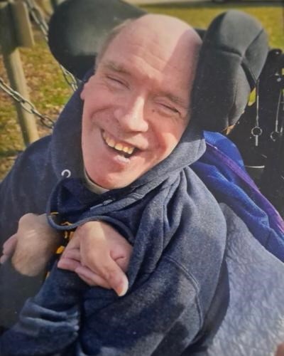 Jeffrey Leon Fisher Obituary (2026) - Marion, IL - Mitchell-Hughes ...