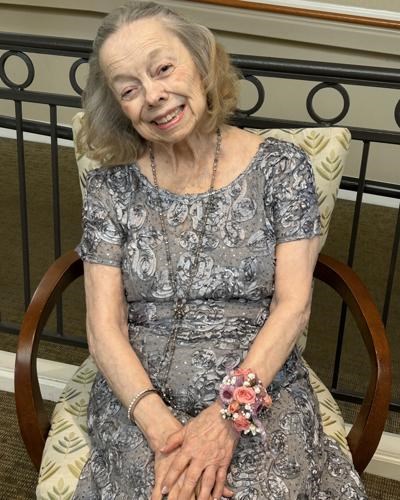 Kaye Frances Gross Obituary (2025) - Saint Charles, MO - Baue Funeral ...