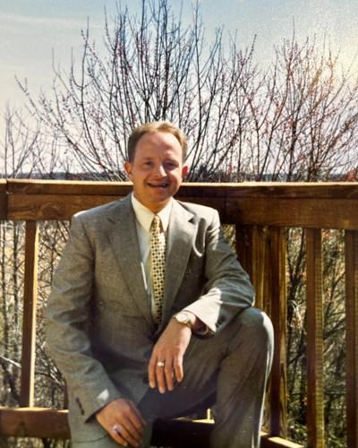 Lewis Charles Chapman Obituary (2024) - Raymond, WA - Bayview Funeral Home
