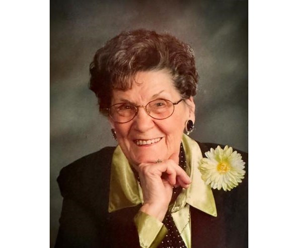 Esther Lucille Armstrong Obituary (1920 - 2024) - Legacy Remembers