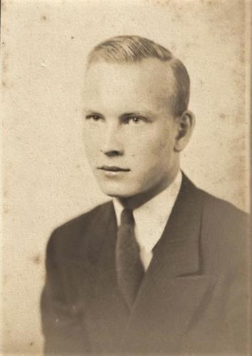 Corporal Joseph Harding Gunnoe Obituary (1923 - 2022) - Legacy Remembers