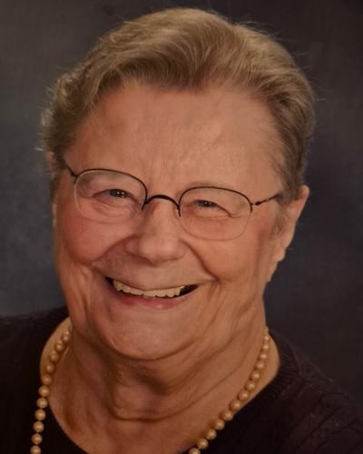 Carol Elaine Sternecker Obituary (2025) - Indianapolis, IN - Flanner ...
