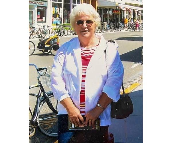 Bonnie Davis Obituary (2025) - Marion, IL - Blue Funeral Home ...