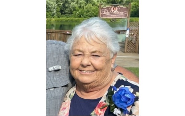 Carolyn Louise Lipscomb Obituary (2025) - Burlington, KY - Newcomer ...